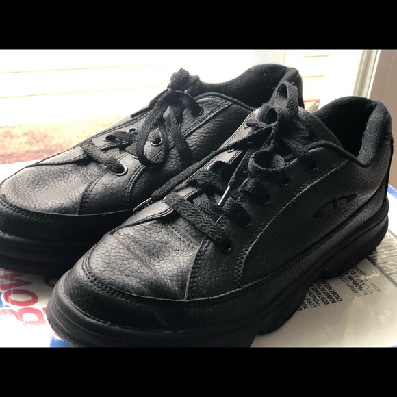 Turntec | Shoes | Turntec Womens Black Leather Laces Sneakers Sz 8 ...